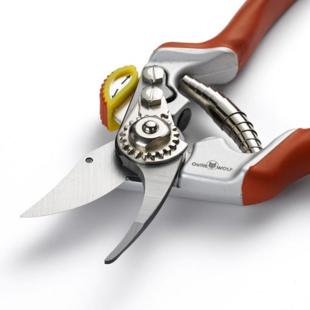 Wolf OGAS Gartenschere mit stumpfem Schnitt